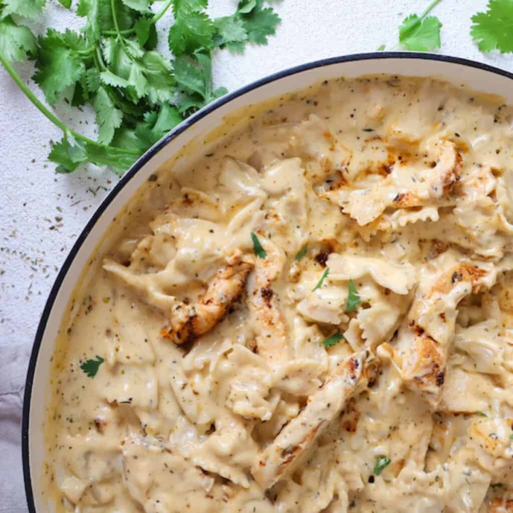 Chicken Garlic Parmesan Pasta - Golden Grace Kitchen