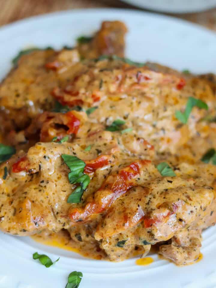 Pasta with Chorizo and Chicken - Golden Grace Kitchen