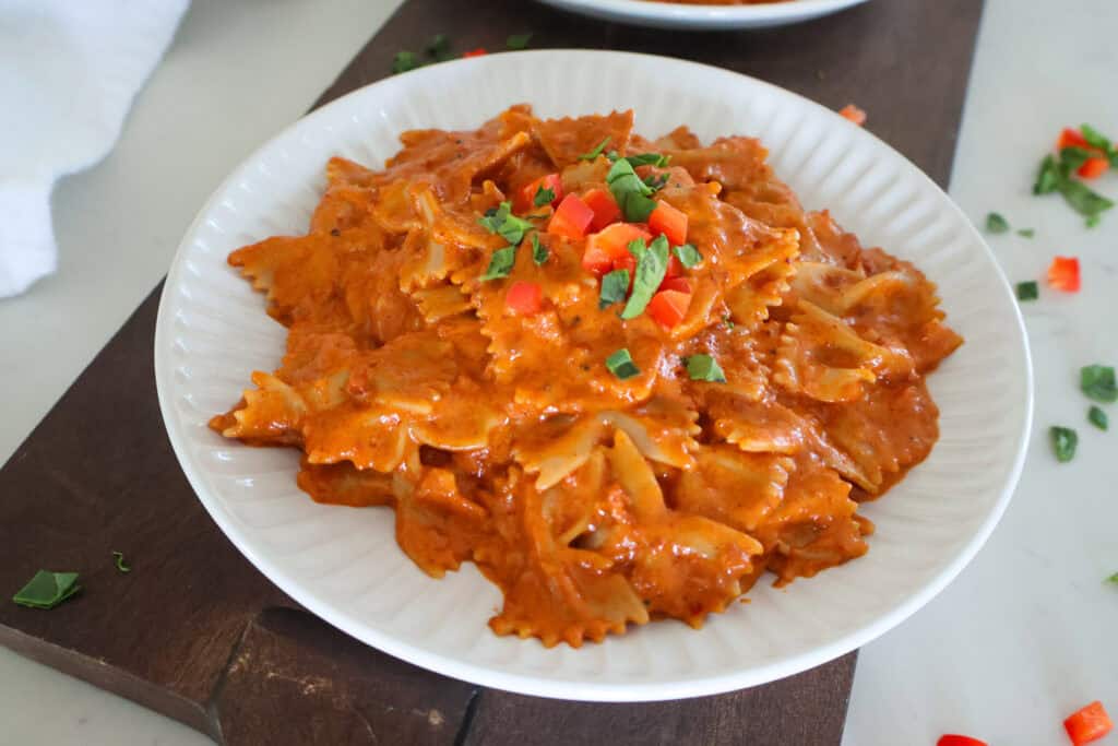 Quick And Easy Chorizo Pasta - Golden Grace Kitchen